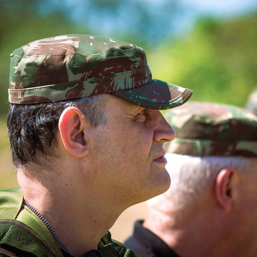 ¿Por Qué Los Militares Llevan Boinas Militares?
